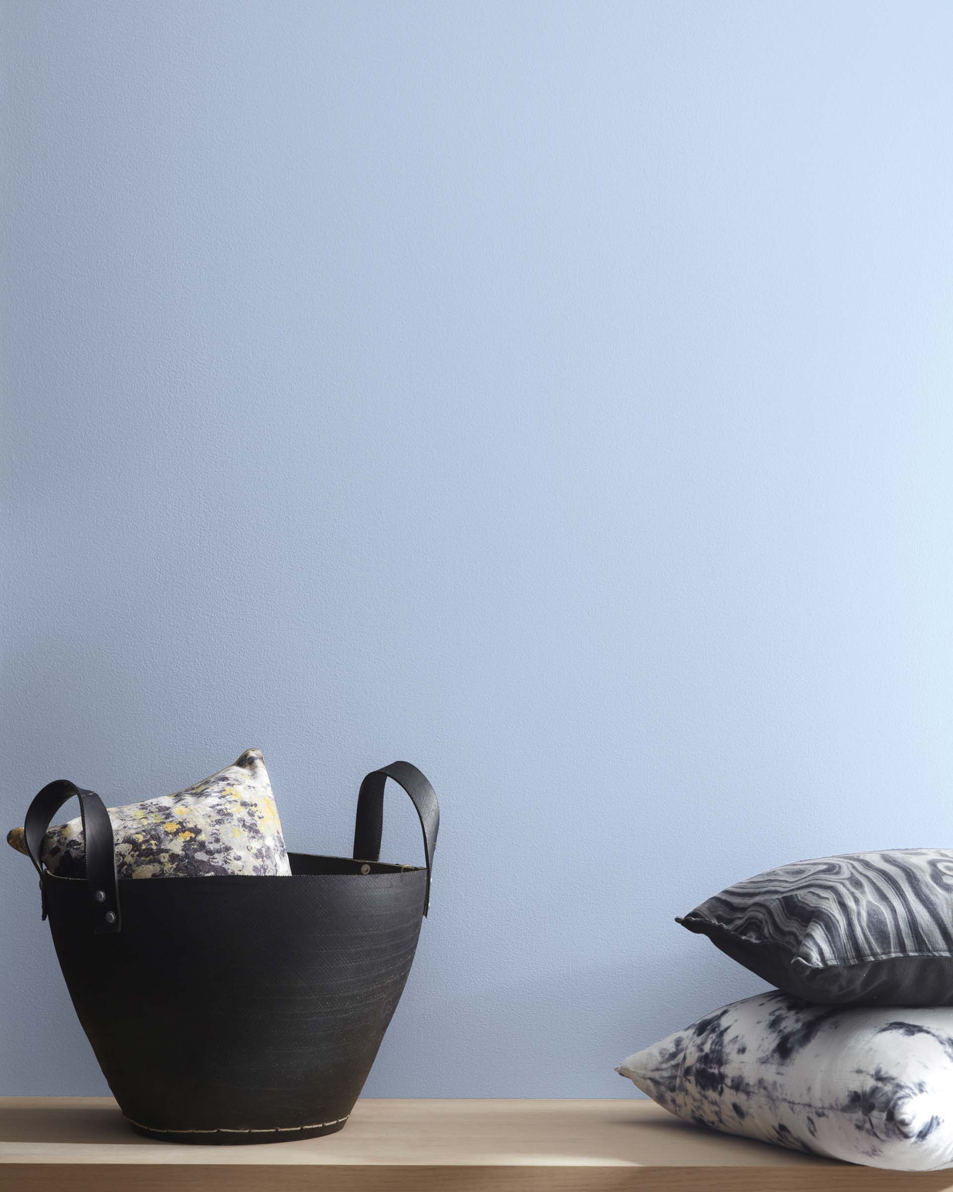 Blue Ice (821) – Benjamin Moore Hong Kong