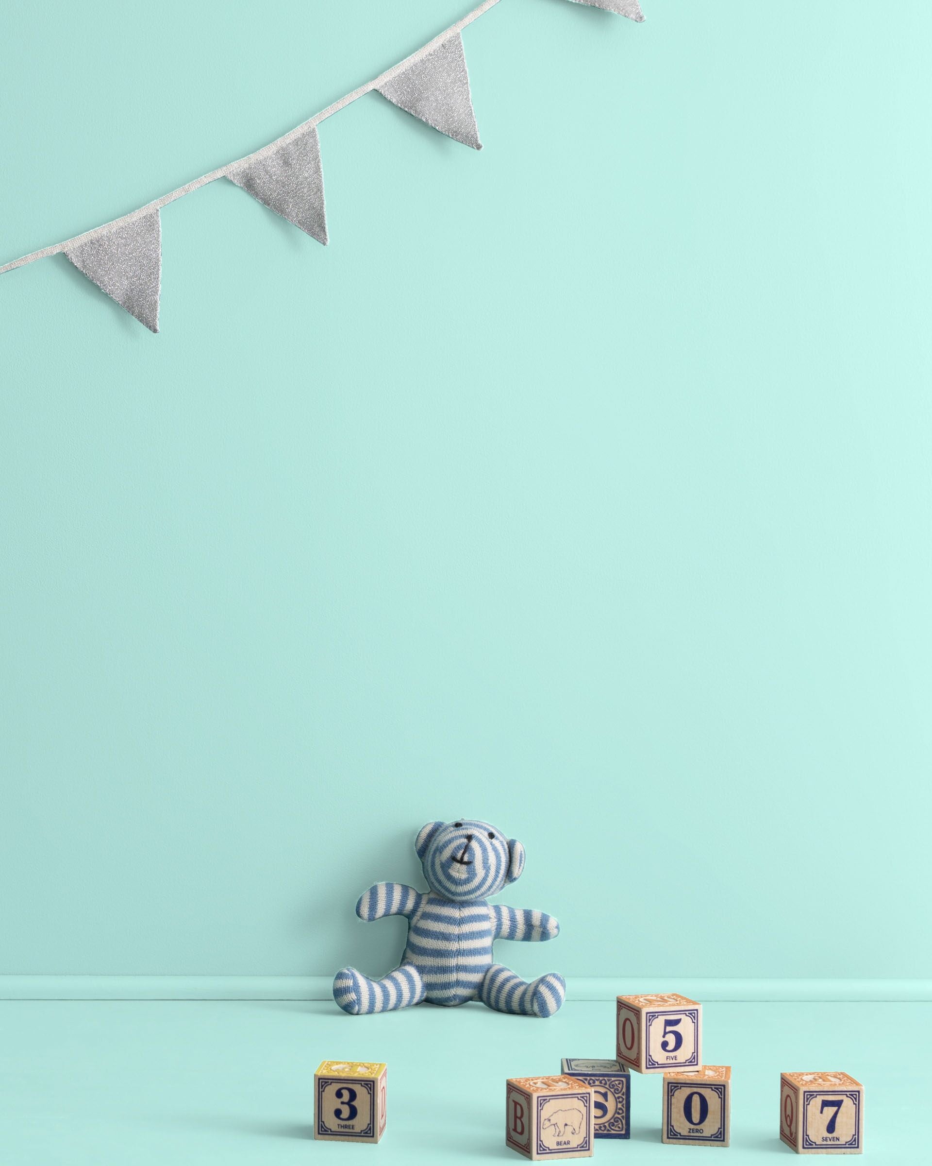 Ocean Tropic (2052-10) – Benjamin Moore Hong Kong