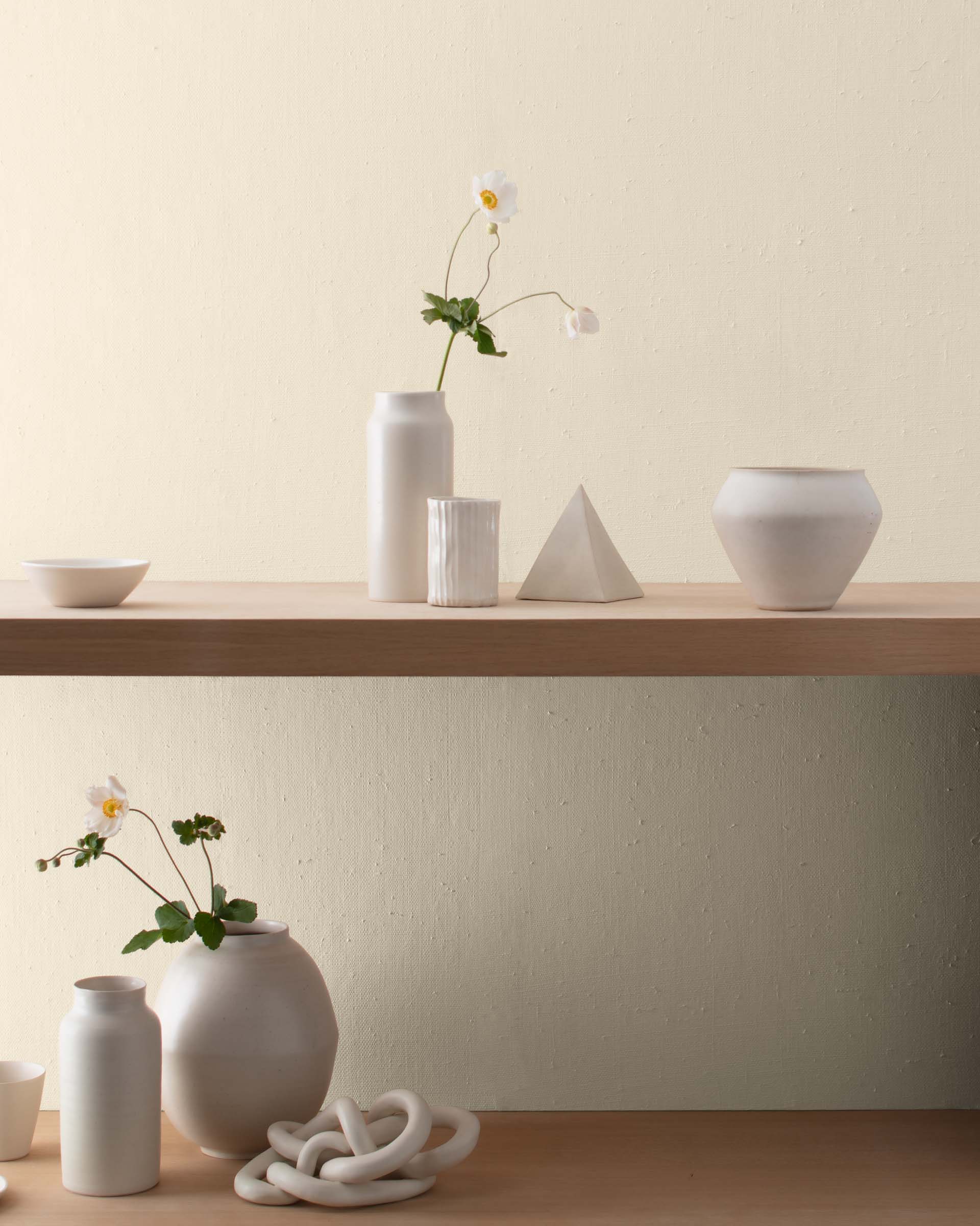 Spring Iris (1402) – Benjamin Moore Hong Kong